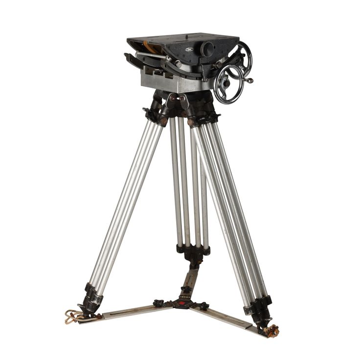 1048. Worrall 2-Speed Geared Head and Ronford-Baker Tripod, Used on ...