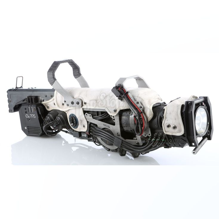 Mark Clynes (James Badge Dale) Hyperspectral Searchlight | SPECTRAL (2016)