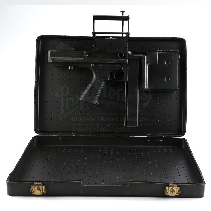 Maciej Hotel Yakuza Briefcase Gun | GHOST IN THE SHELL (2017)