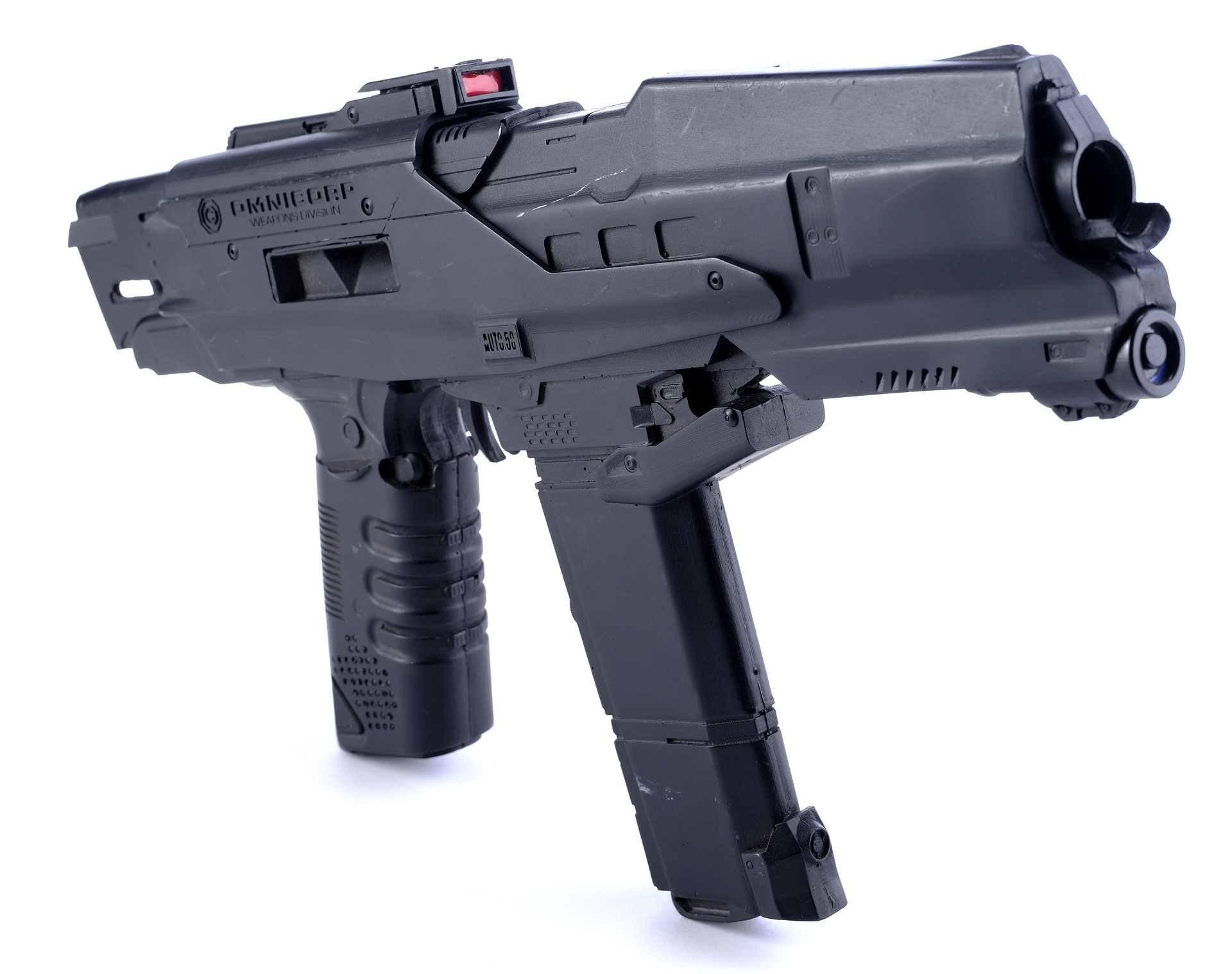 Lot 303 - RoboCops Stunt-Modified M2 Battle Rifle and Police Badge ...