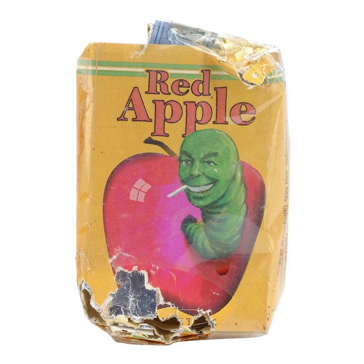 Lot #323 - PULP FICTION (1994) - Red Apple Cigarette Carton