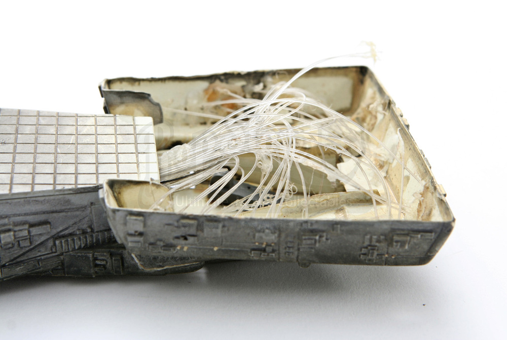 Prop Store - Ultimate Movie Collectables