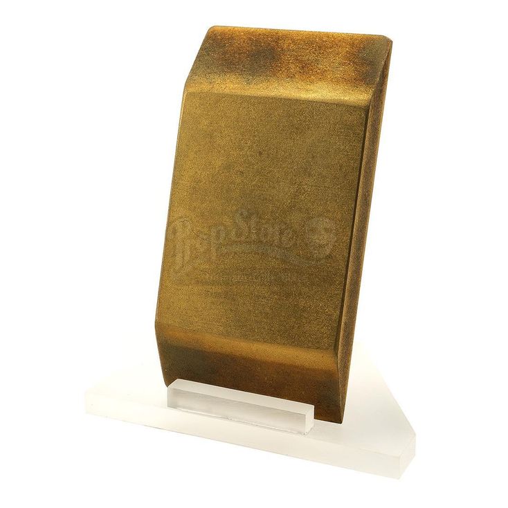 Gold-Pressed Latinum Brick | STAR TREK: DEEP SPACE NINE (TV SERIES ...