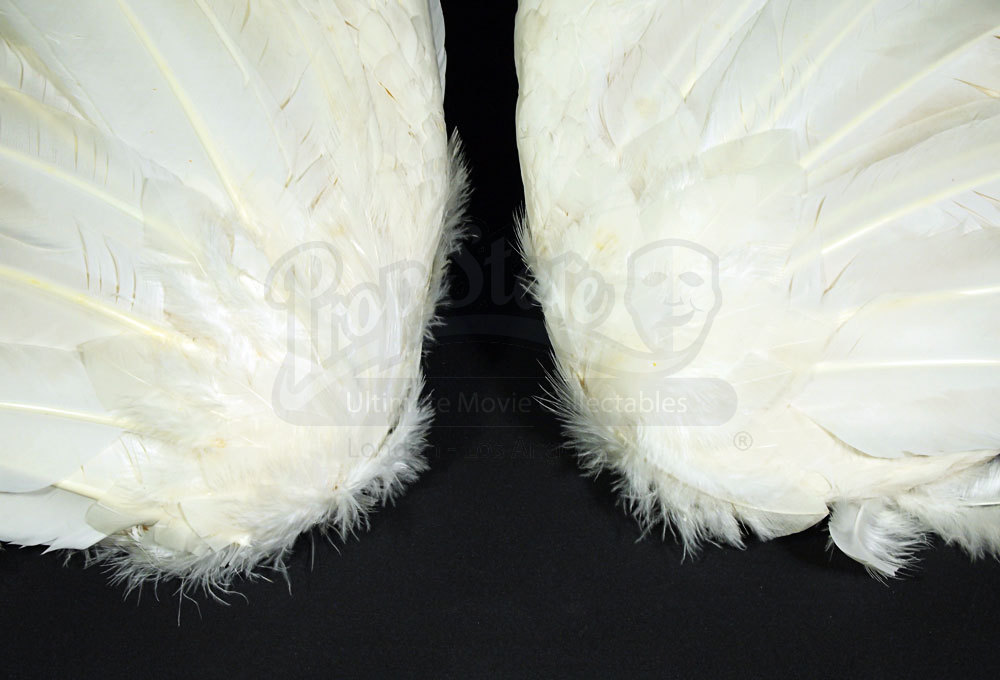 Severed Angel Wings | Prop Store - Ultimate Movie Collectables