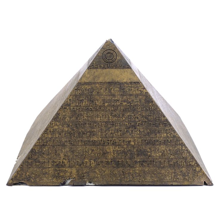 Lot 1310 - Ras (Jaye Davidson) Pyramid Ship Model Miniature | STARGATE ...