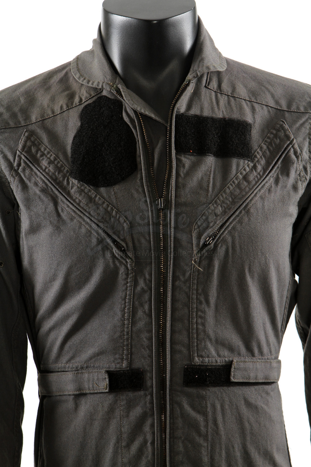 Babylon 5 Workers Uniform | Prop Store - Ultimate Movie Collectables