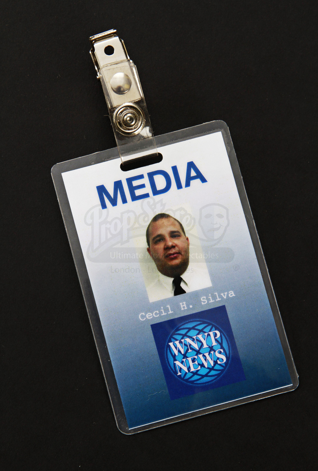 Media Member ID Badge | Prop Store - Ultimate Movie Collectables