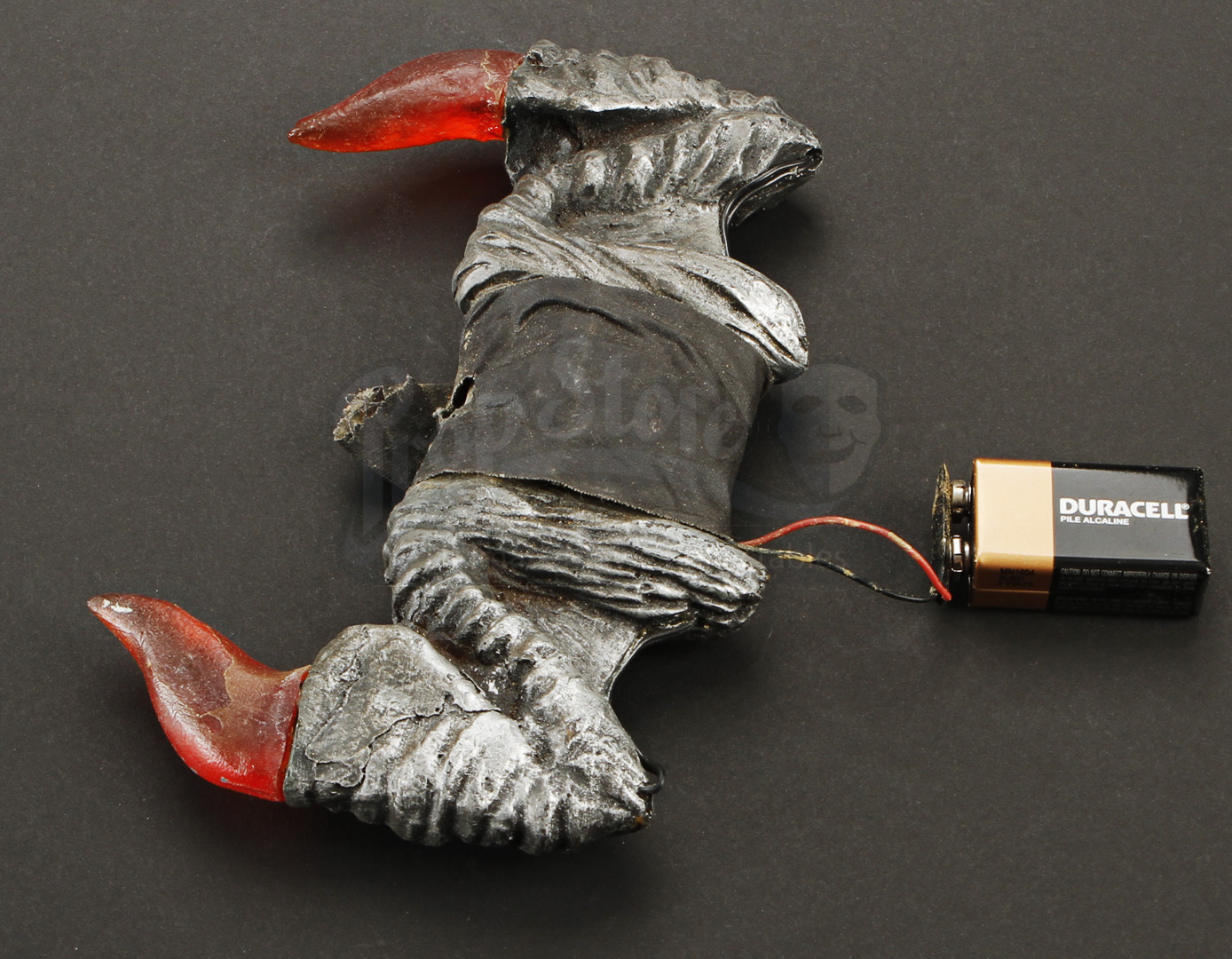 Chicken Wing Gun | Prop Store - Ultimate Movie Collectables