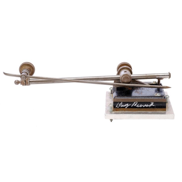 Lot 1322 - Doug Beswick-Autographed Medium Stop-Motion Surface Gauge ...