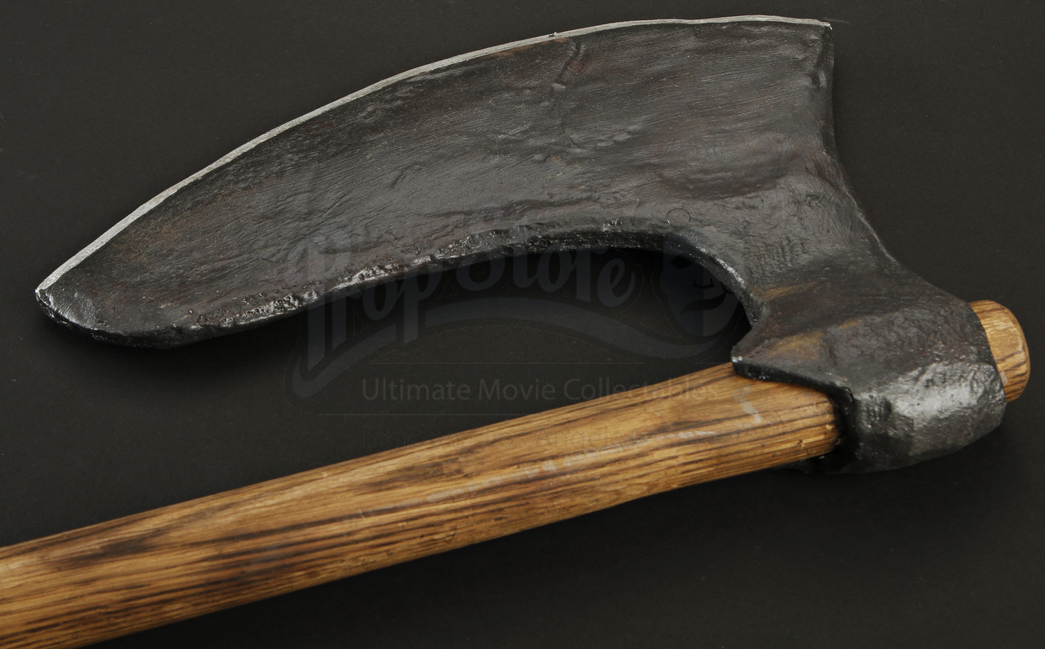 Villagers Wide Bearded Style Stunt Axe | Prop Store - Ultimate Movie ...