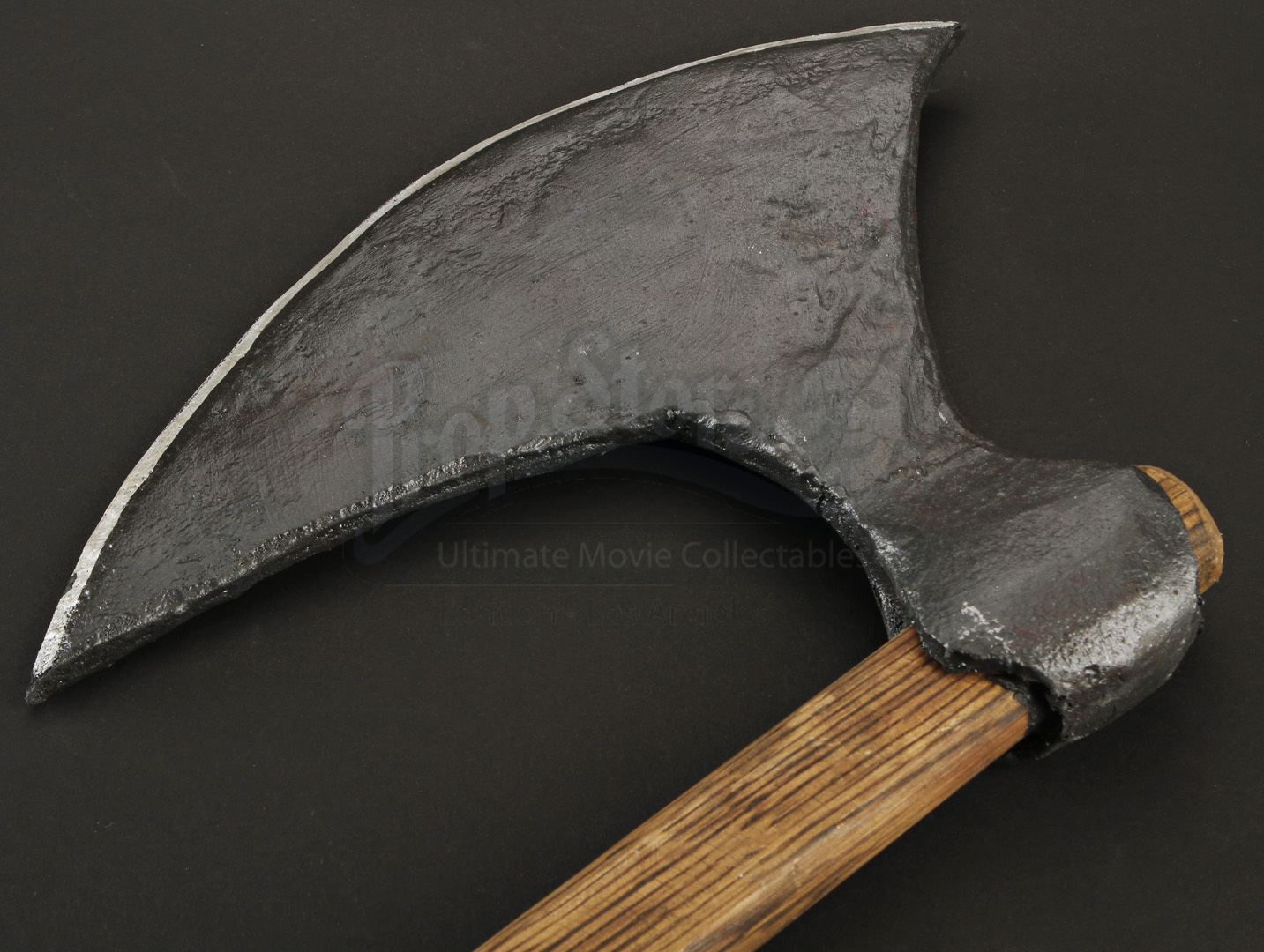 Villagers Dane Style Stunt Axe | Prop Store - Ultimate Movie Collectables