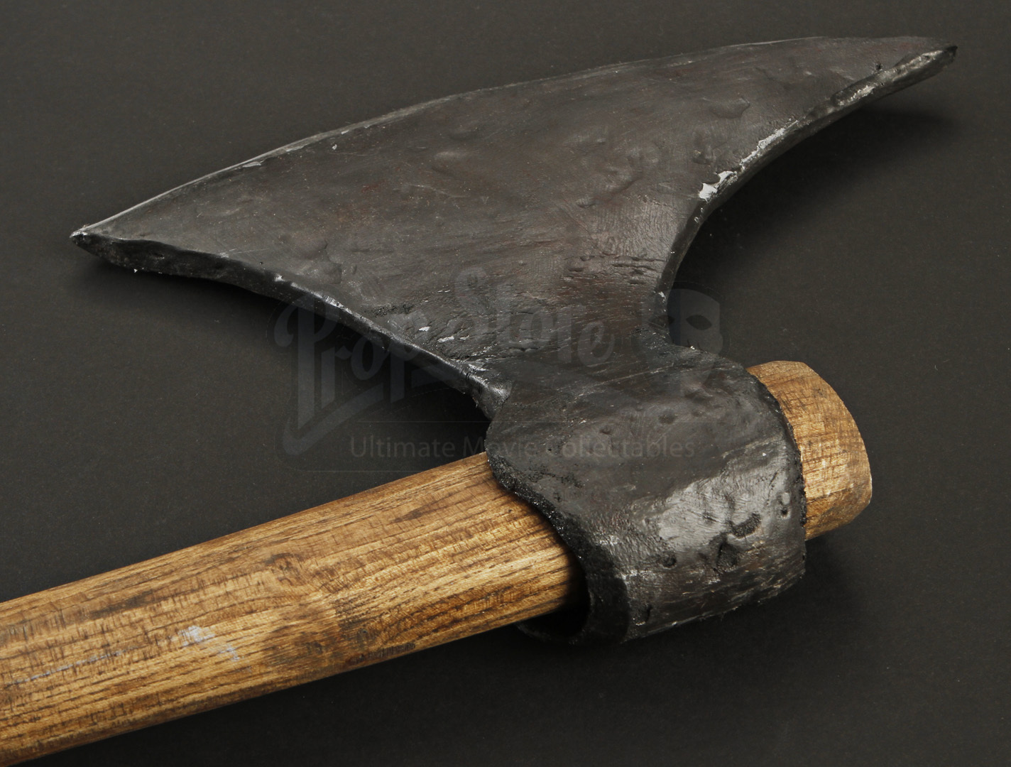 Villagers Weathered Narrow Blade Stunt Axe | Prop Store - Ultimate ...