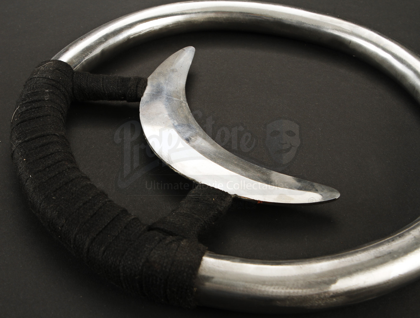 Prototype Circular Blade Weapon | Prop Store - Ultimate Movie Collectables