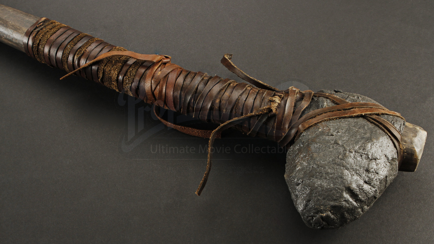 Ogres Club Weapon | Prop Store - Ultimate Movie Collectables