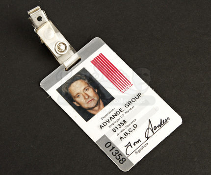 Toms (Michael Douglas) Digicom Badge | Prop Store - Ultimate Movie ...