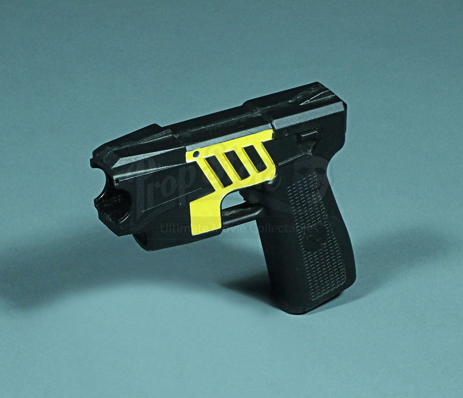 Police Taser And Holster | Prop Store - Ultimate Movie Collectables