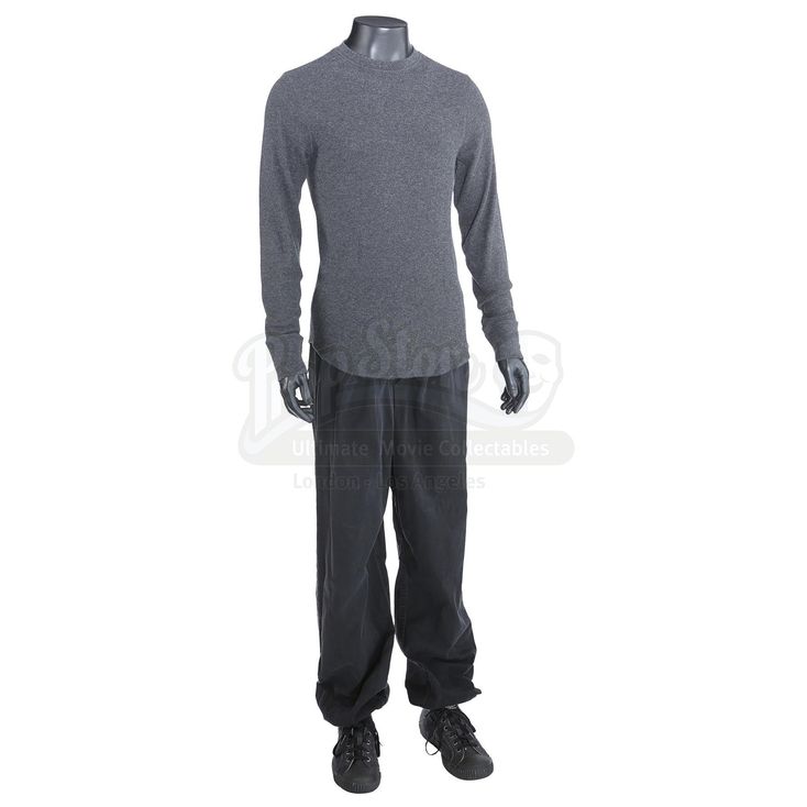 Edward Cullens Training Costume | TWILIGHT SAGA, THE: ECLIPSE (2010)