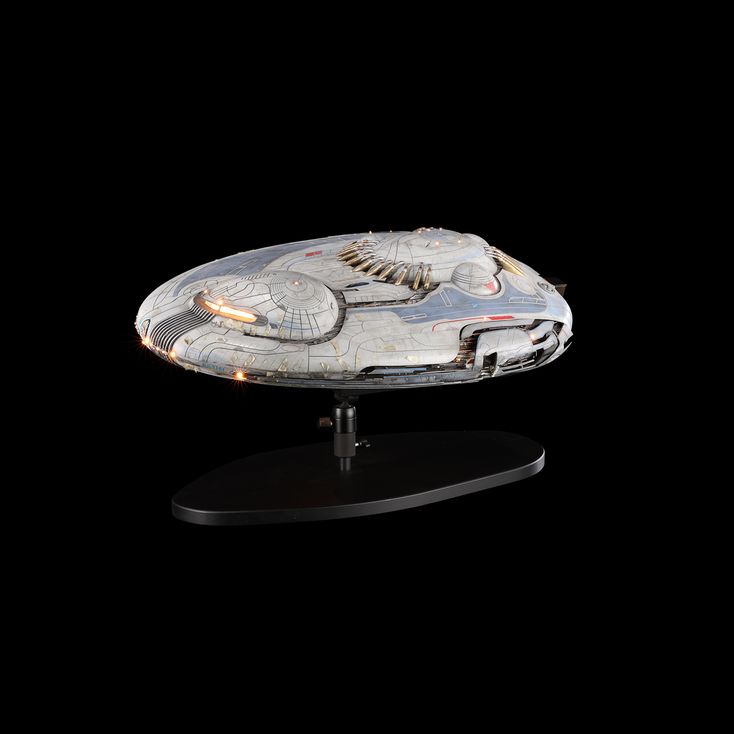 Lot #246: LOST IN SPACE (1998) - Light-up Jupiter 2 Model Miniature