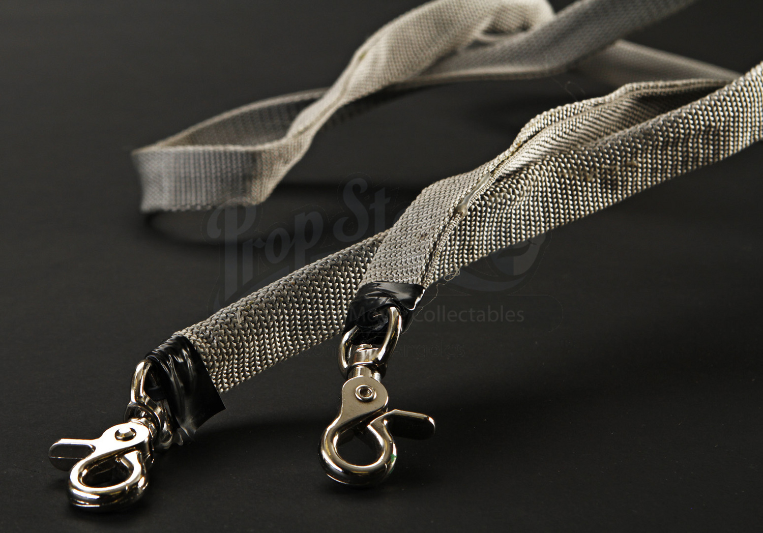 Silver Space Tether | Prop Store - Ultimate Movie Collectables