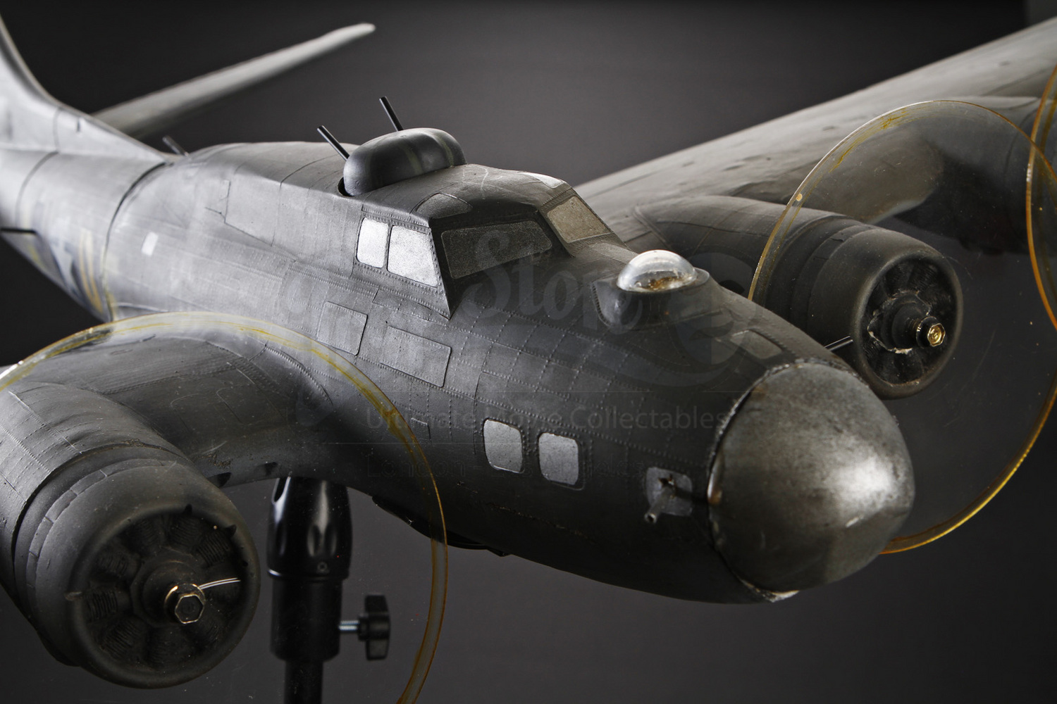 B-17 Bomber Model Miniature Display | Prop Store - Ultimate Movie ...