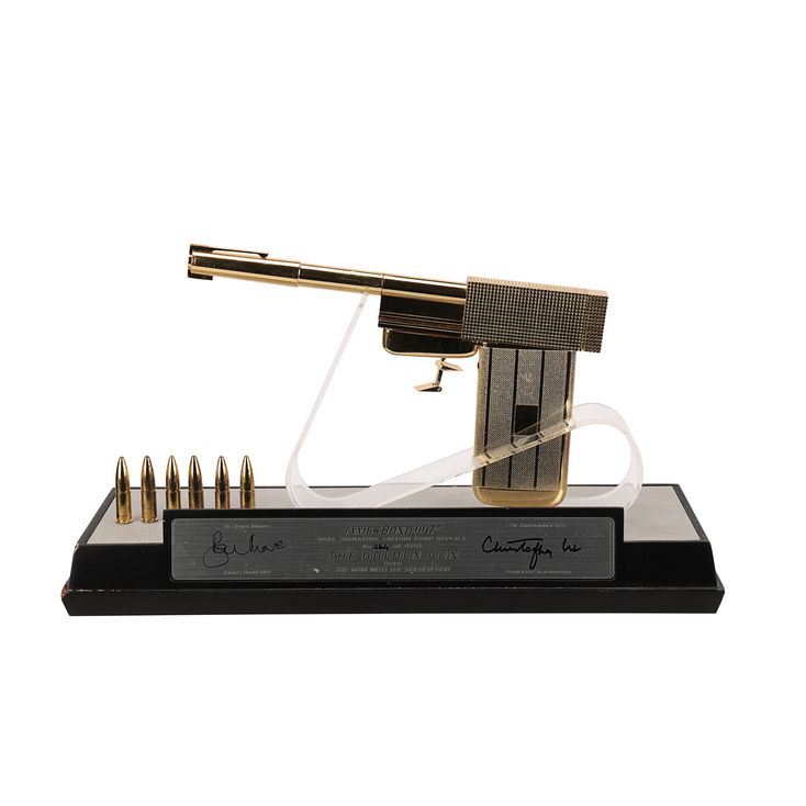 Lot #1253: JAMES BOND: THE MAN WITH THE GOLDEN GUN (1974) - Factory ...