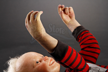 SFX Crawling Aidan Puppet | Prop Store - Ultimate Movie Collectables