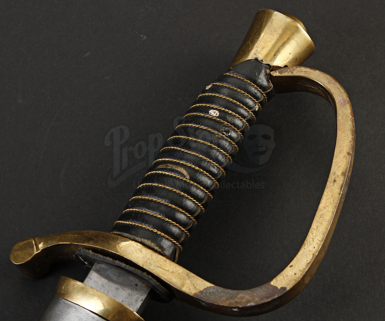 18th Century Calvary Style Sabre and Sheath | Prop Store - Ultimate ...