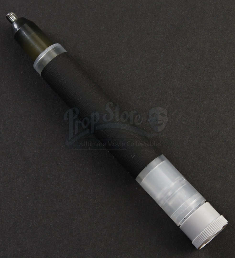 Backup Adrenaline Syringe | Prop Store - Ultimate Movie Collectables