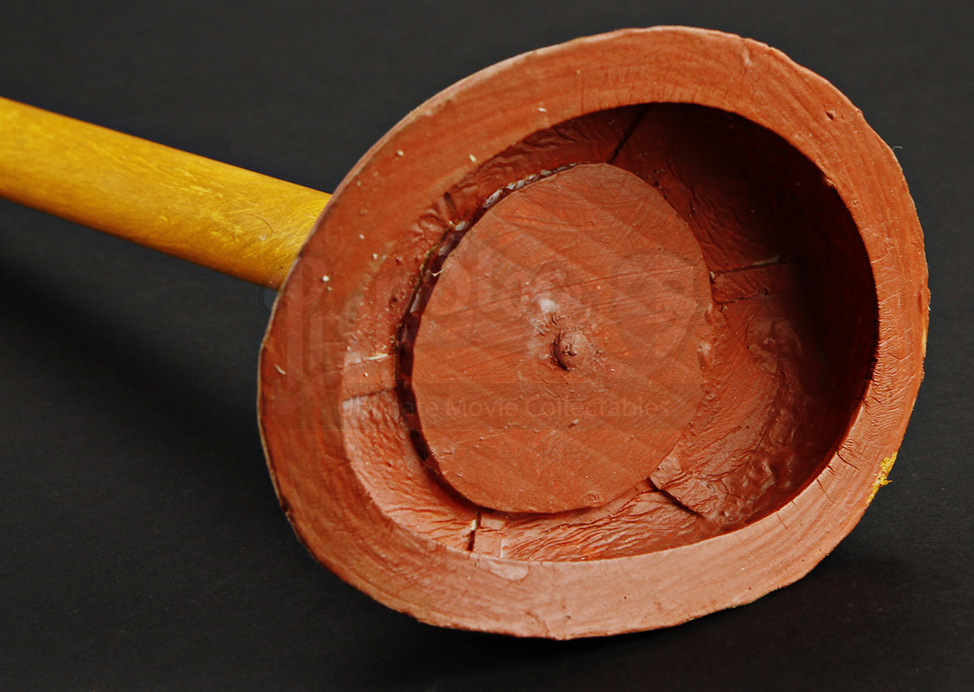 Plunger | Prop Store - Ultimate Movie Collectables