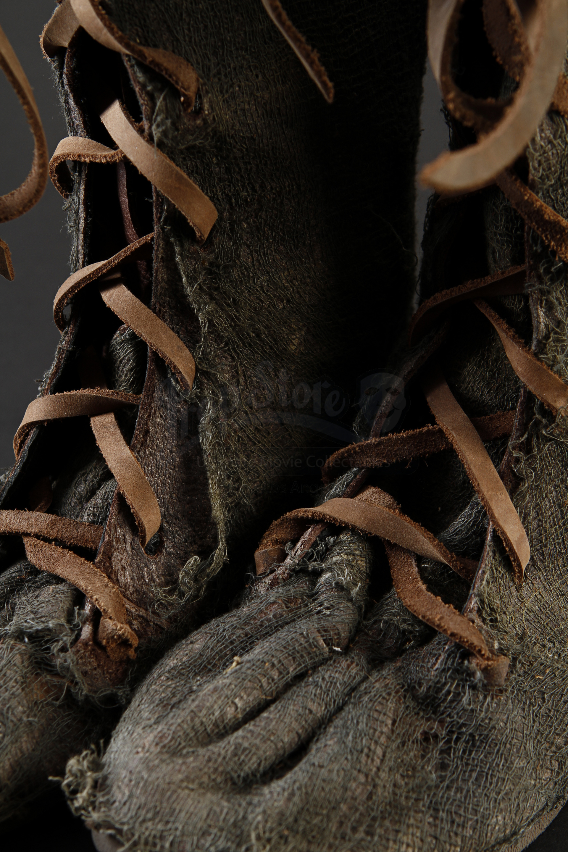 Pair of Dwergi Boots | Prop Store - Ultimate Movie Collectables