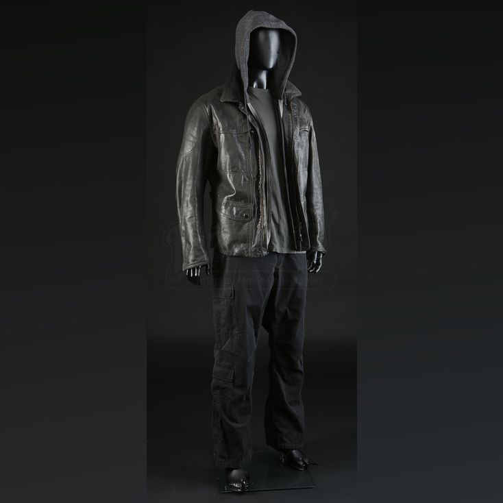 The T-800s Stunt Entrance Costume | TERMINATOR GENISYS (2015)