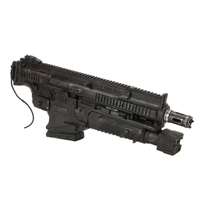 Lot #1042: EDGE OF TOMORROW (2014) - Bill Cage's (Tom Cruise) ExoSuit Rifle