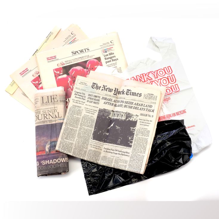 Newspaper Set | BETTER CALL SAUL (2015-2022)