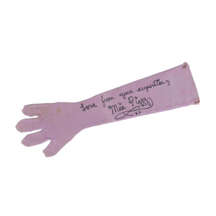 Lot 1519. Miss Piggy Autographed Glove | MUPPETS FRANCHISE, THE (1975 ...