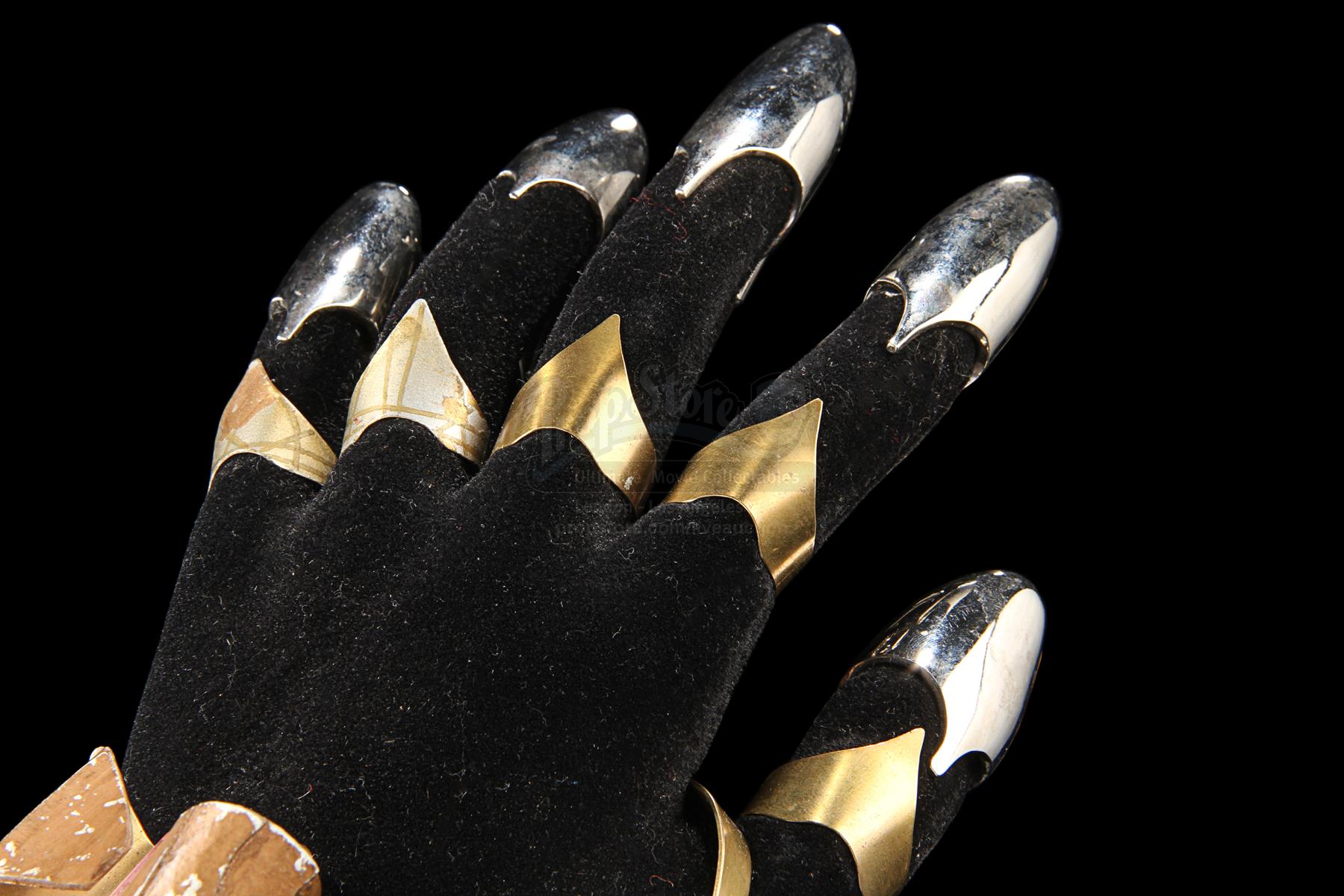 Propstore - Find Your Extraordinary