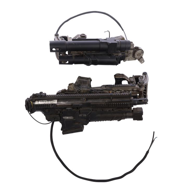 Lot #1041: EDGE OF TOMORROW (2014) - Nance's (Charlotte Riley) Hero ...