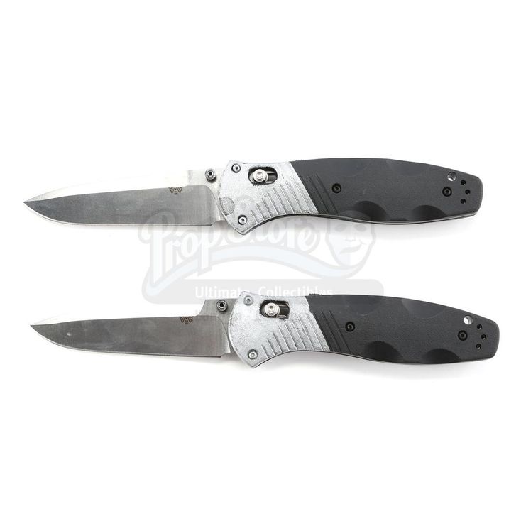 Pair of Polaris Hero Knives | GIFTED, THE (2017)