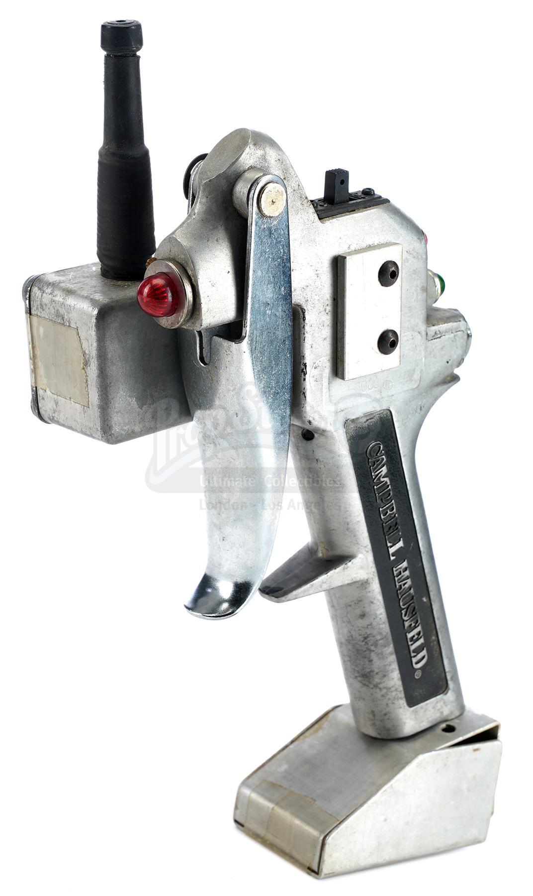 Howard Paynes (Dennis Hopper) Screen-Matched Dead Mans Switch Detonator ...