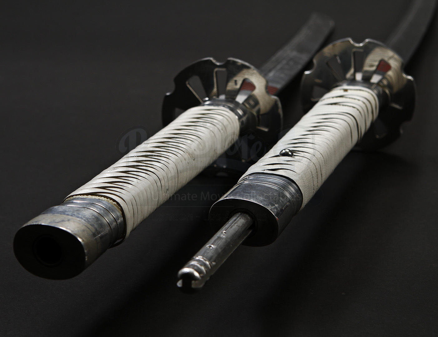 Storm Shadow (Byung-huh Lee) Hero Linking Swords | Prop Store ...