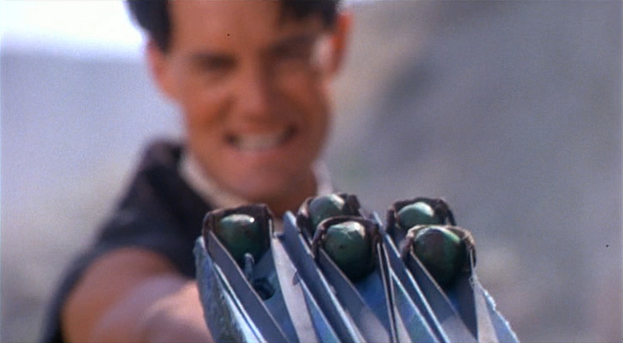 Cliff Vandercaves (Kyle MacLachlan) Slingshot Gun | Prop Store ...