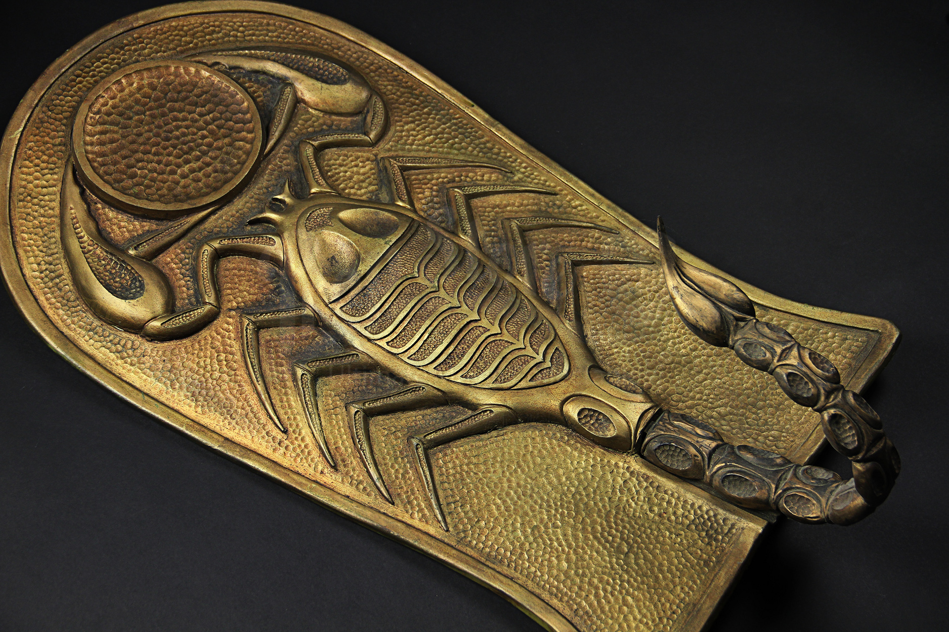 The Scorpion Kings (Dwayne Johnson) Shield | Prop Store - Ultimate ...