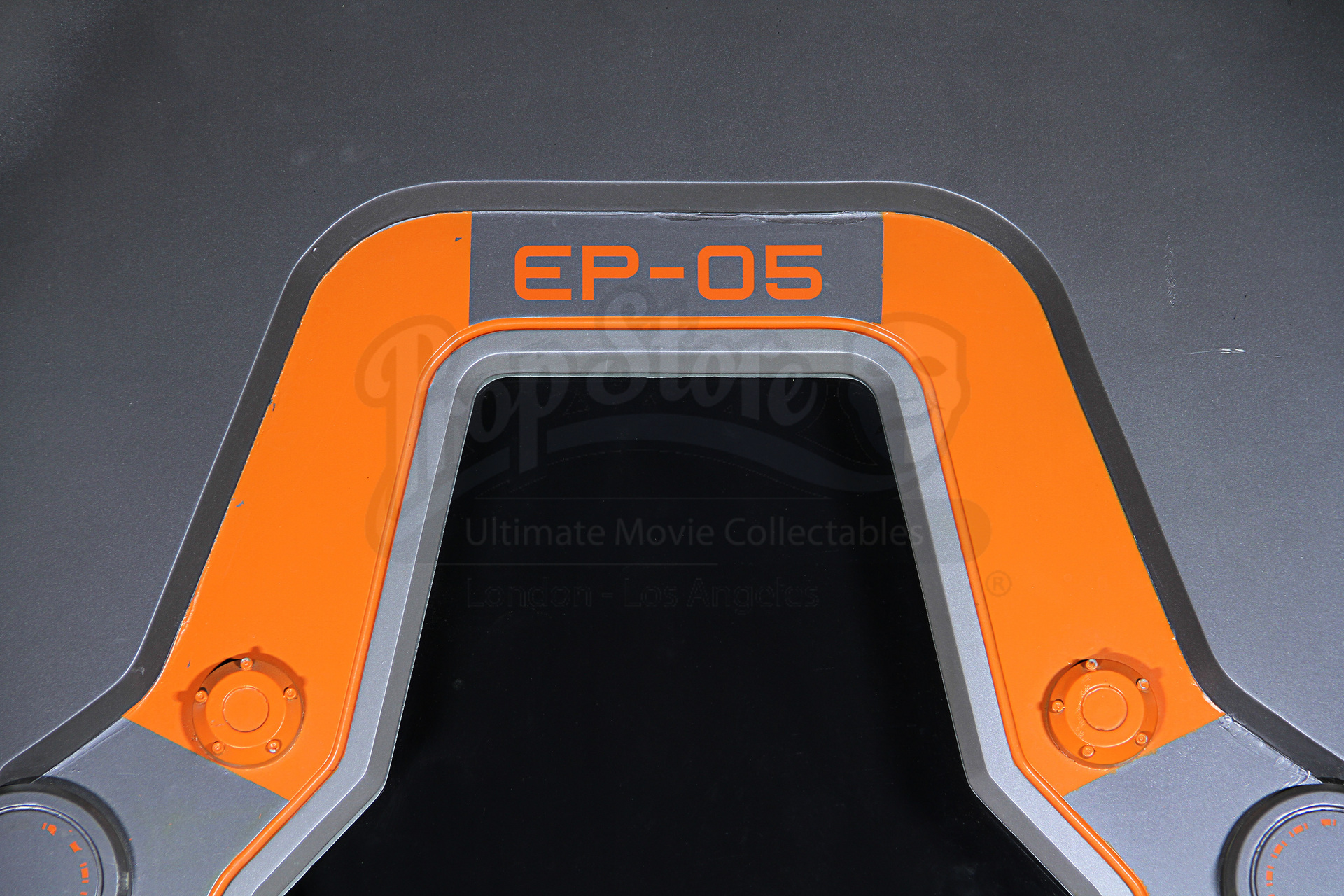 Meredith Vickers (Charlize Theron) Escape Pod Door | Prop Store ...