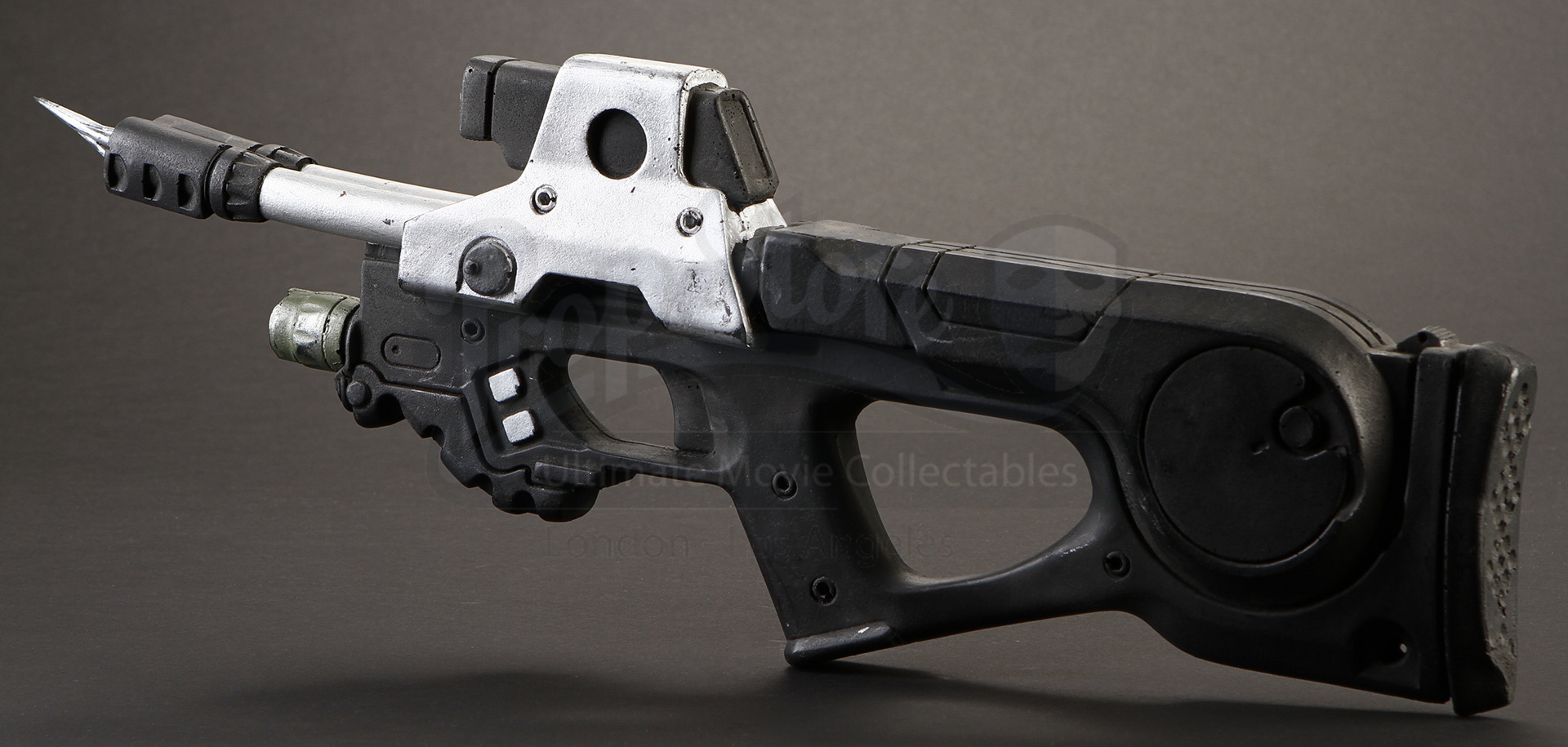 Harpoon Rifle with Spear | Prop Store - Ultimate Movie Collectables