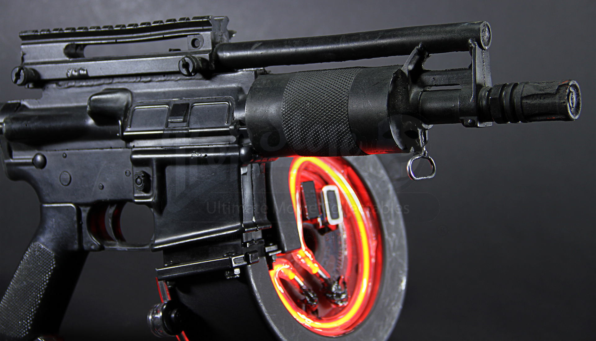 Light-Up Two-Face Thugs Gun | Prop Store - Ultimate Movie Collectables