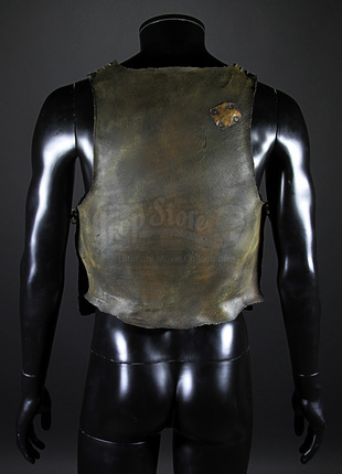 Gus (Brian Gleeson) Armour | Prop Store - Ultimate Movie Collectables