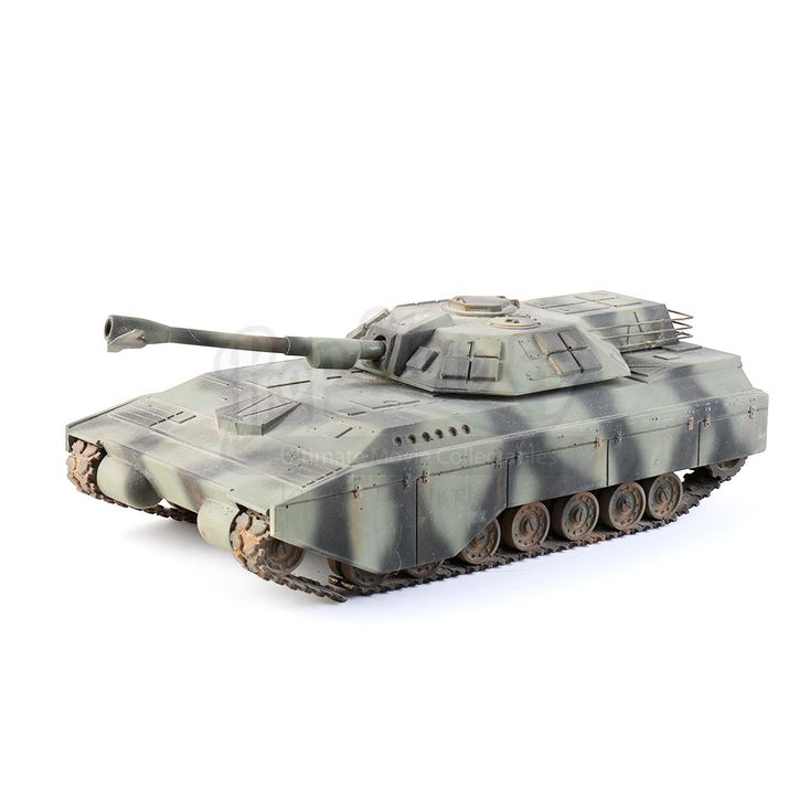 Miniature Tank | GODZILLA (1998)