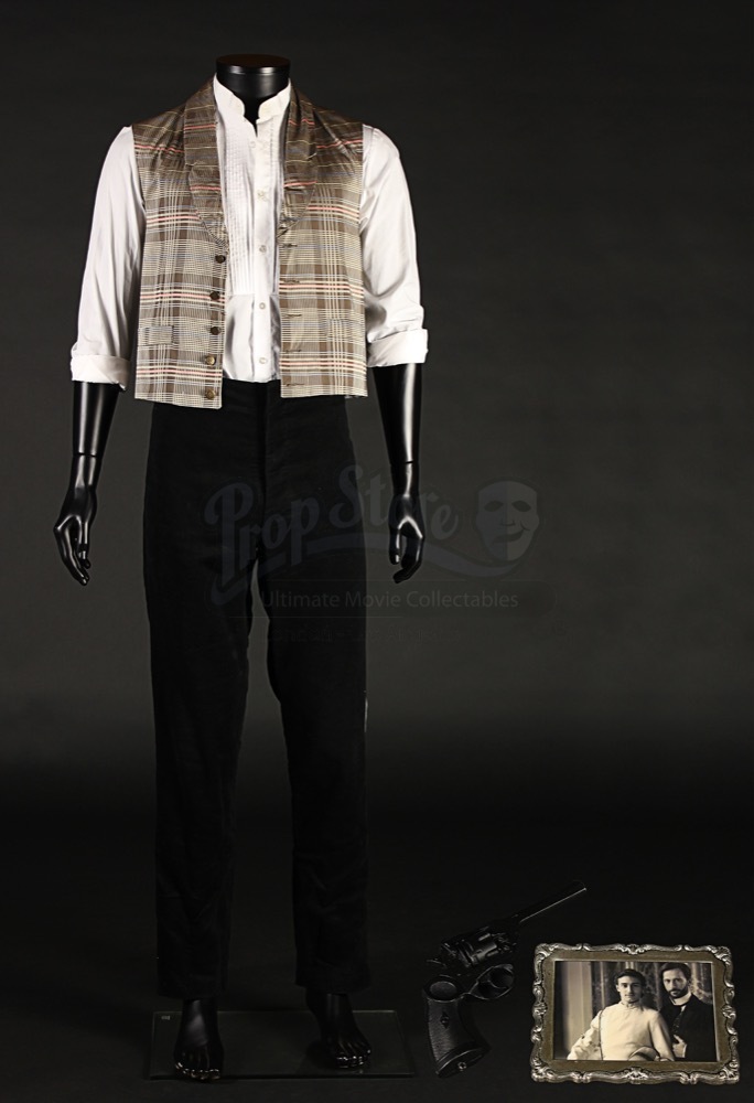 50 - Dracula Auction - Daniel Davenport (Lewis Rainer) Suicide Costume ...
