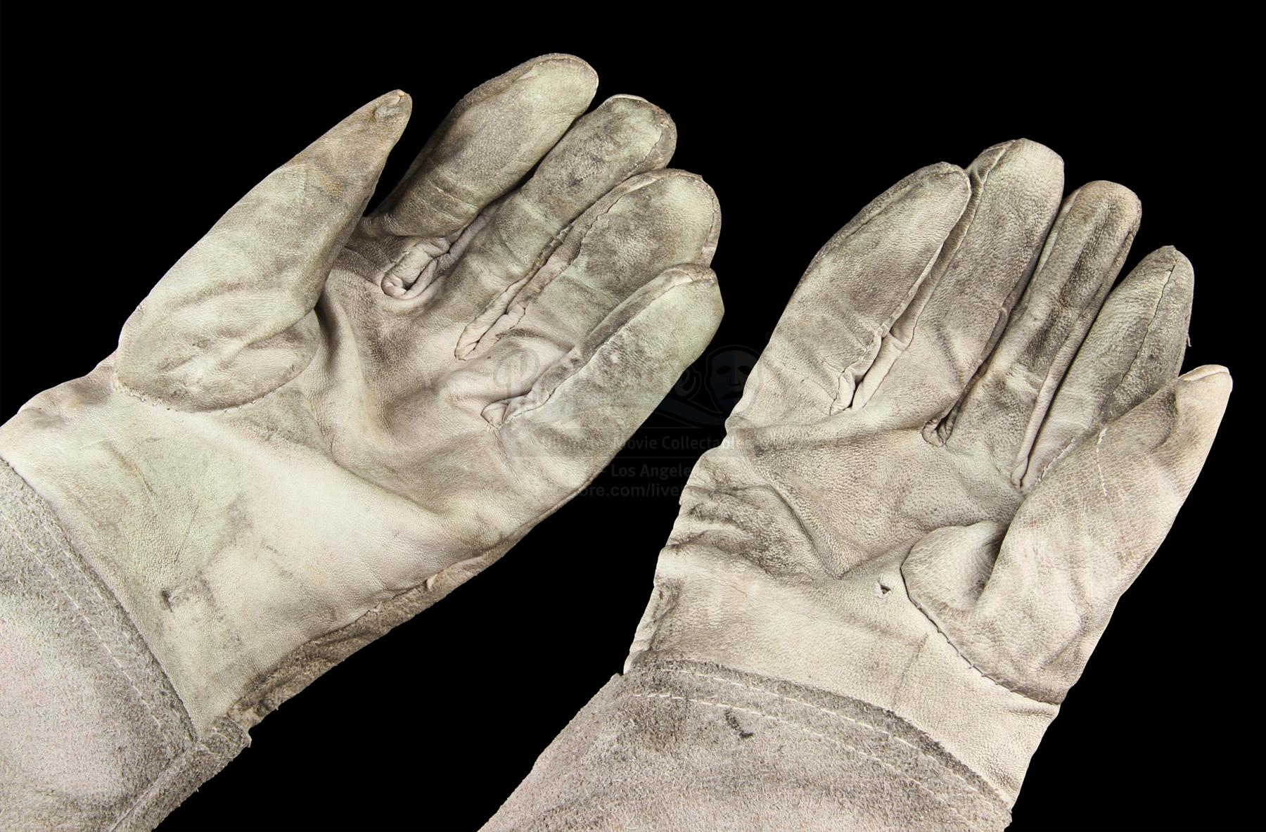 Propstore - Find Your Extraordinary