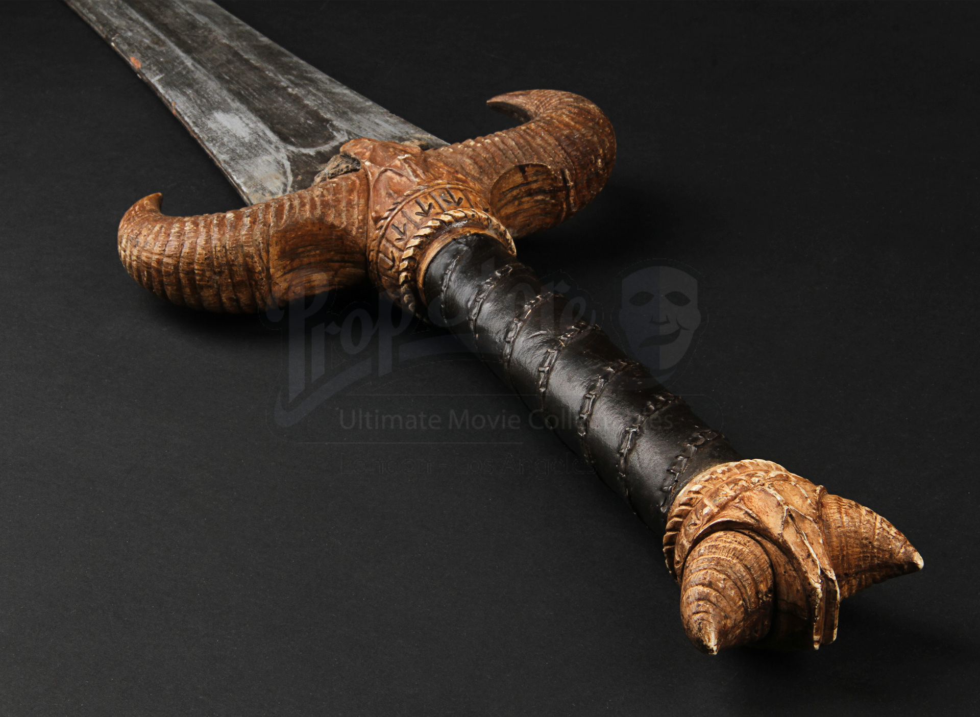 Corins (Ron Perlman) Lightweight Sword | Prop Store - Ultimate Movie ...