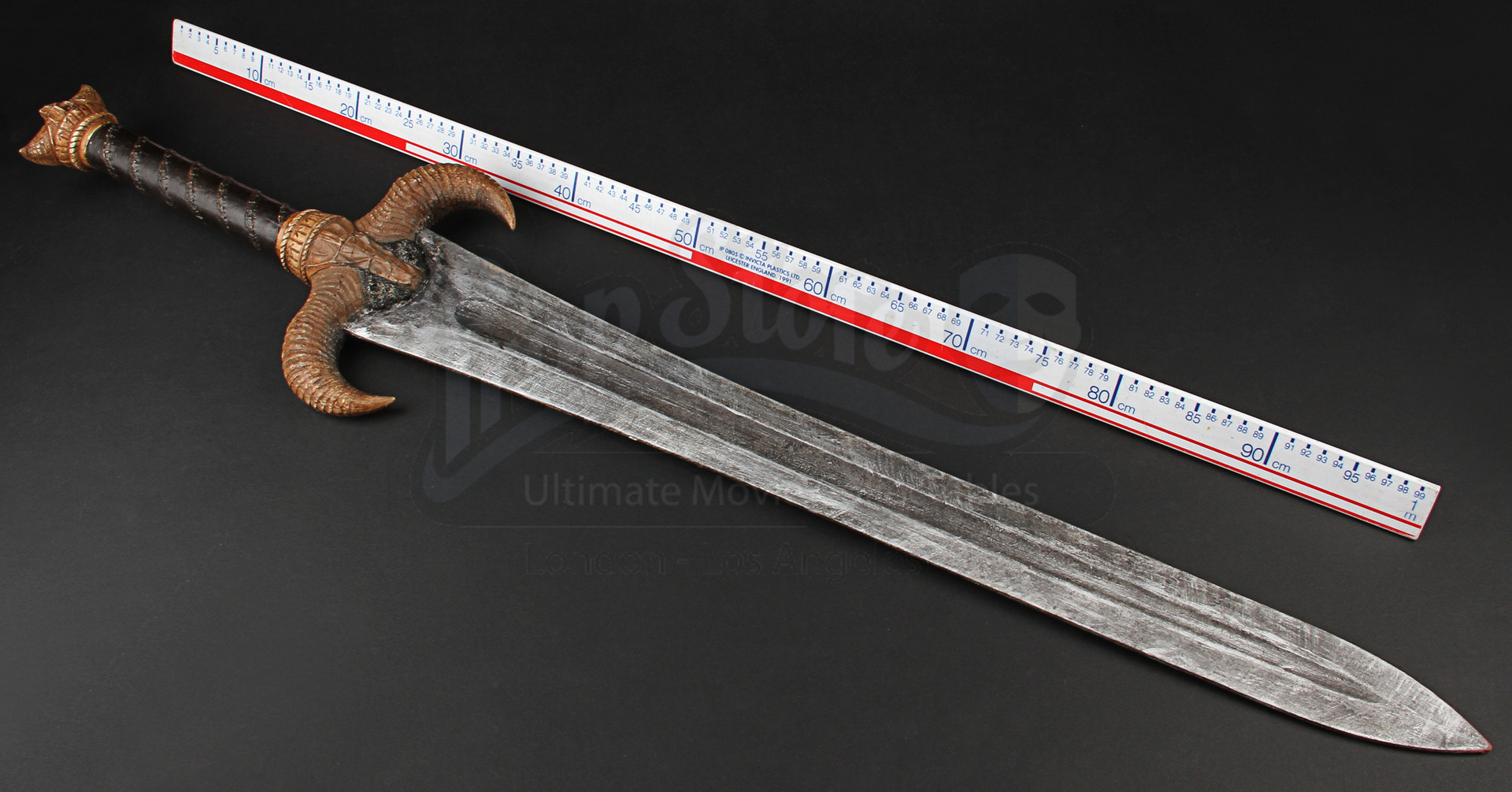 Corins (Ron Perlman) Lightweight Sword | Prop Store - Ultimate Movie ...